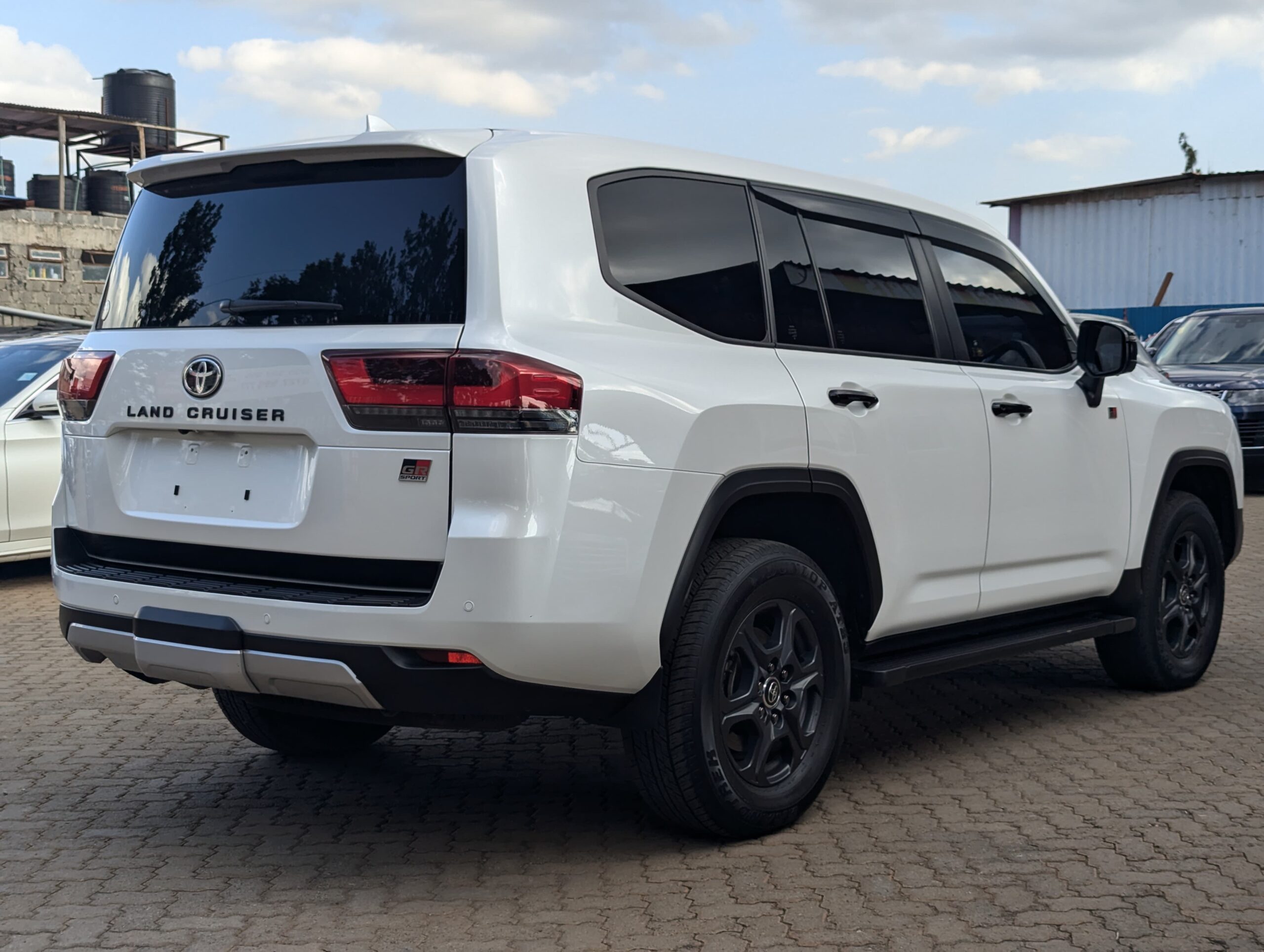Toyota Land Cruiser Prado GR (LC-300) - Axis Motors Limited