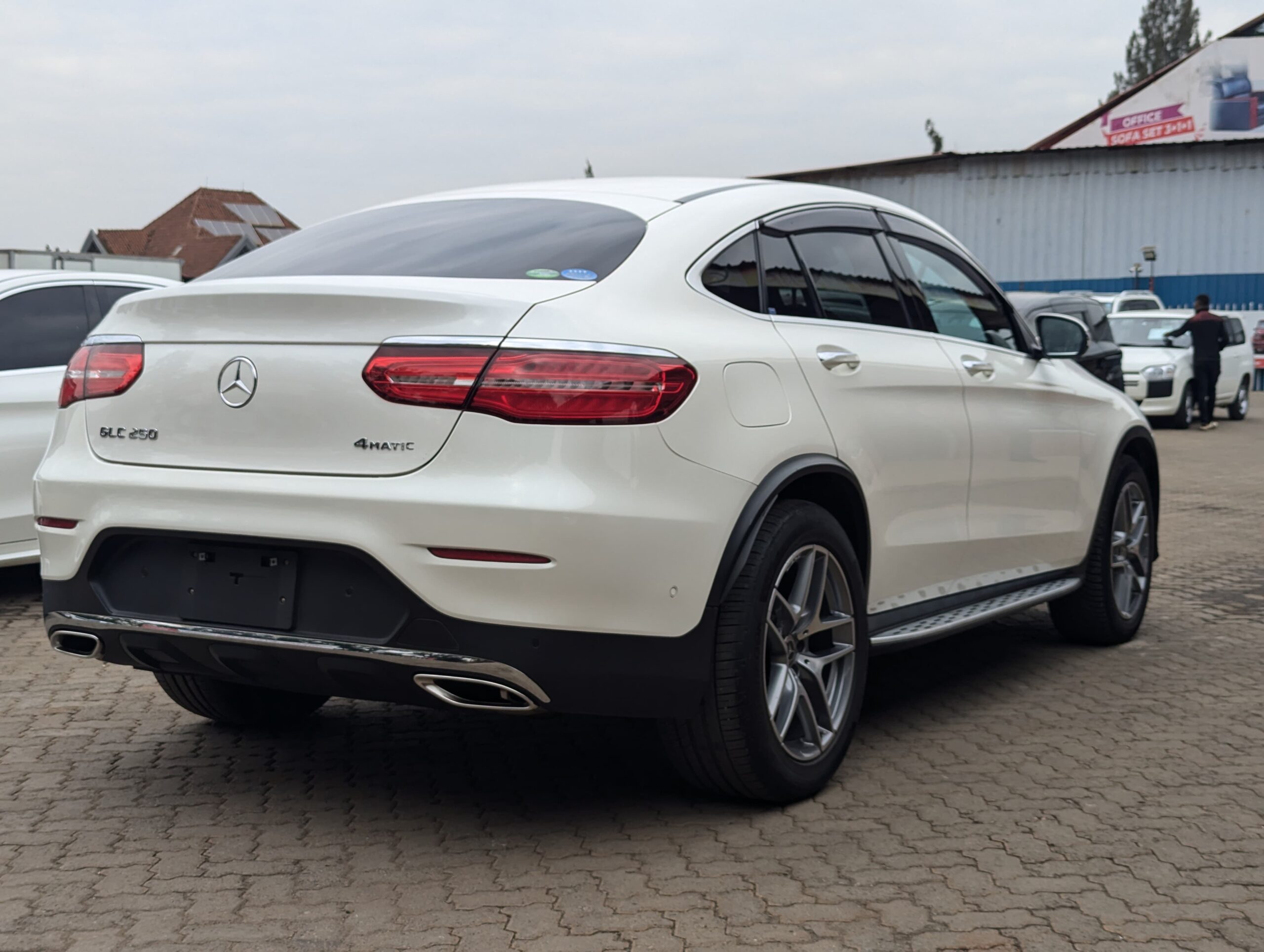 Mercedes Benz GLC-250 - Axis Motors Limited